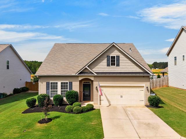 380 Meadowpark Lane