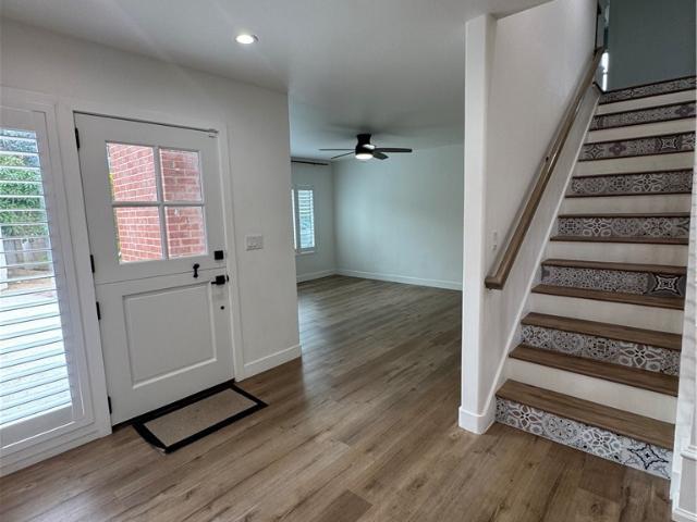 380 Mira Loma Pl