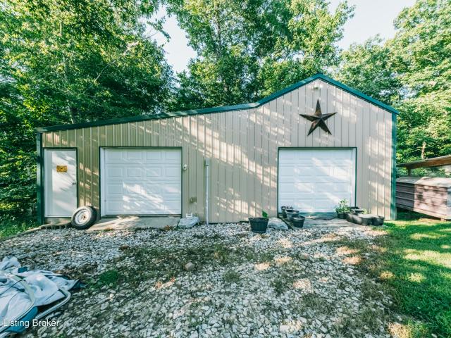 380 N Cave Springs Rd