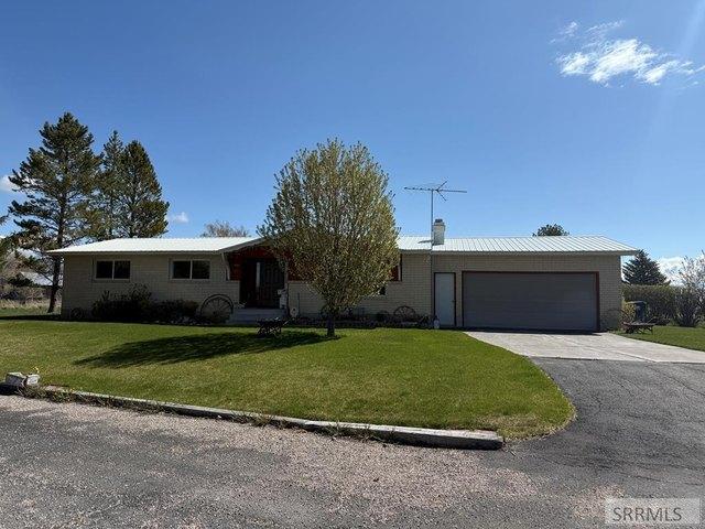 380 S Thomas Ave, Dubois, ID 83423