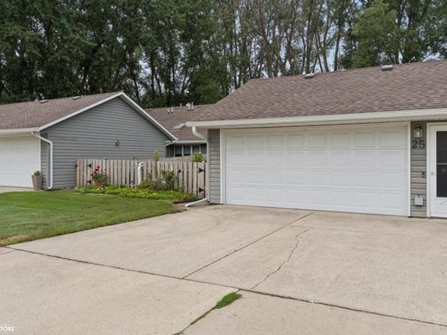 380 S Yorktown Pike Unit 25, Mason City, IA 50401