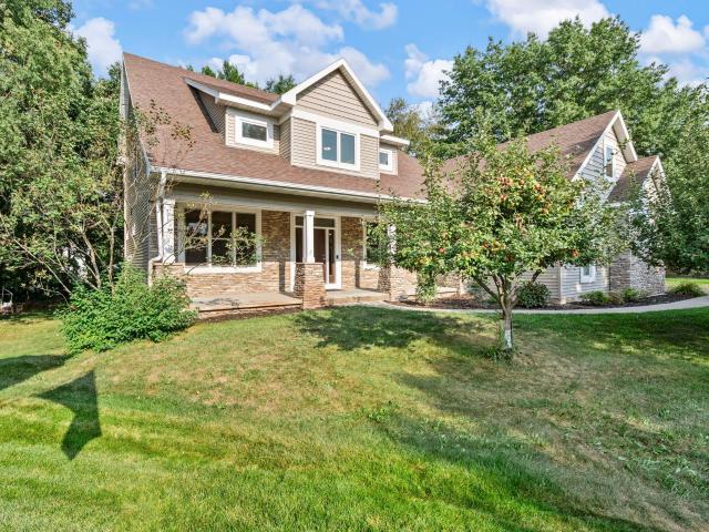 380 Sioux Lookout