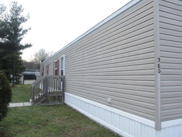 380 Roxbury Park, Goshen, IN 46526