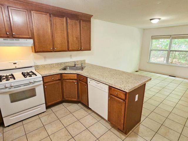380 Radio Road Unit C 2