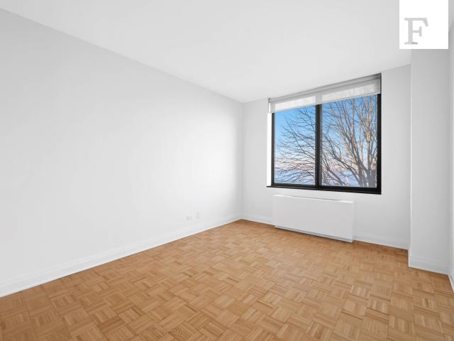 380 Rector Place, Unit 3R