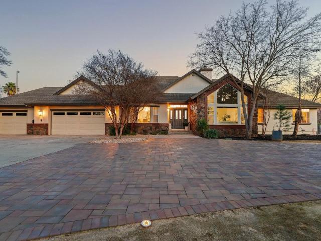 380 W Middle Ave, Morgan Hill, CA 95037 | MLS #ML82028 | Compass