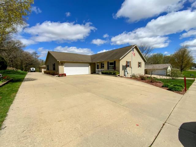 380 W Sunset Dr, Milton, WI 53563 | MLS #2022 | Compass