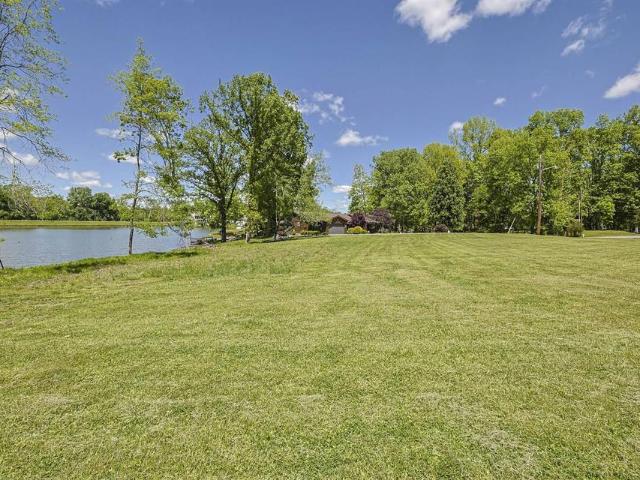 380 Whippoorwill Lane