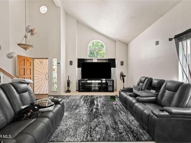 38145 Lido Dr, Palmdale, CA 93552 | MLS #SR26030