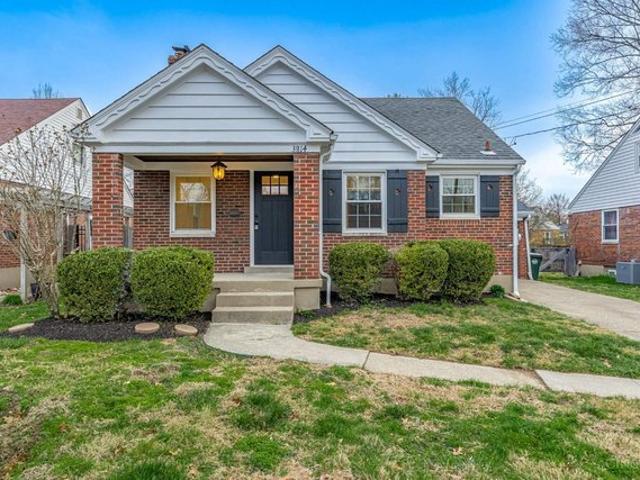 3814 N Broadlawn Cir, Silverton, OH 45236