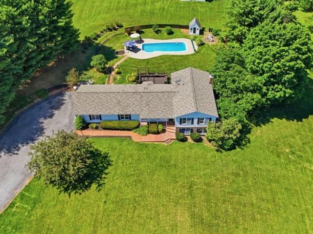 3814 Boteler Rd, Mount Airy, MD 21771