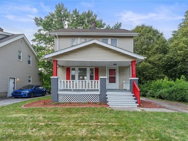 3814 E 151st St, Cleveland, OH 44128