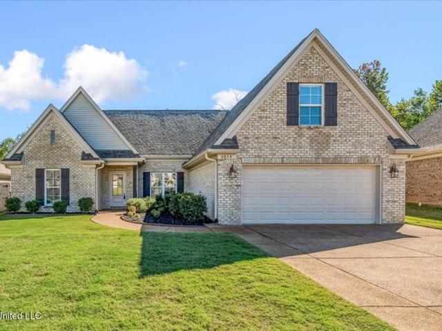 3814 E Dawnwood Cir, Southaven, MS 38672