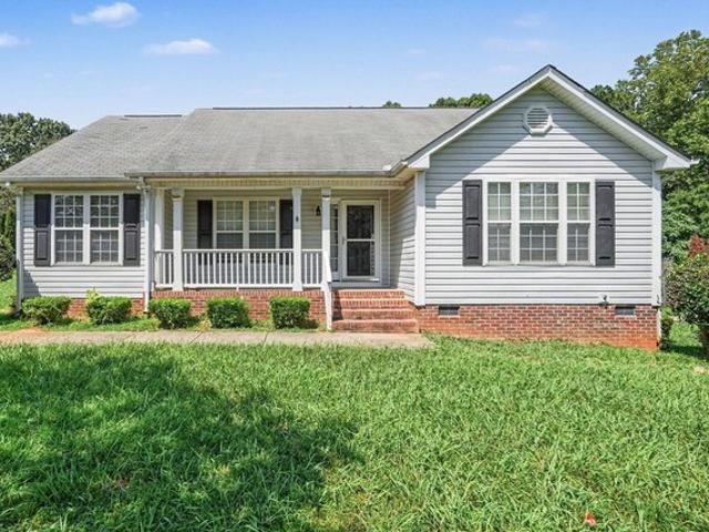 3814 Ridgewood Dr, Franklinton, NC 27525