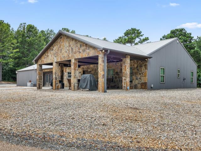 3814 US Highway 79 W