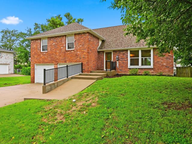 3814 w rollins rd