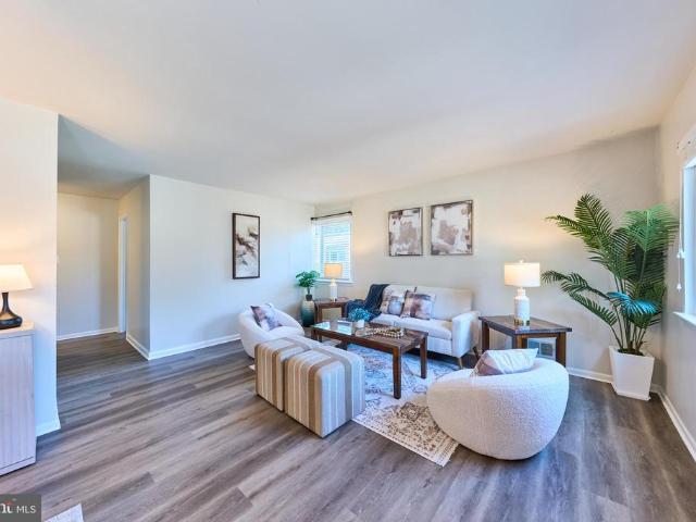 3815 Burlingame Place # 33E