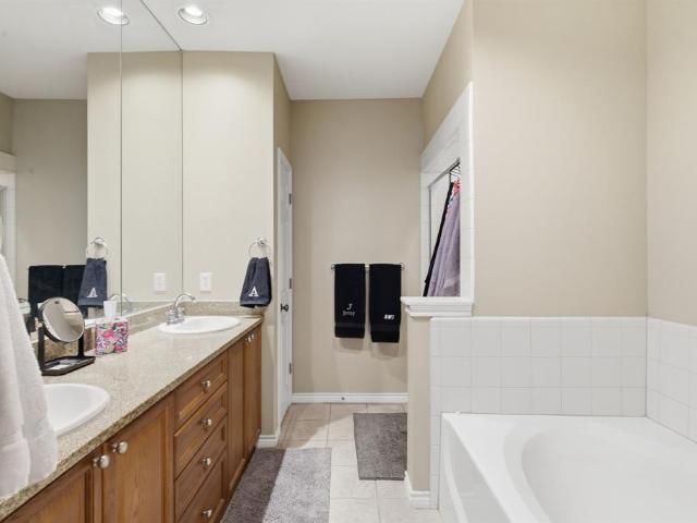 3815 Birkdale Dr, Fort Worth, TX 76116 | MLS #21121