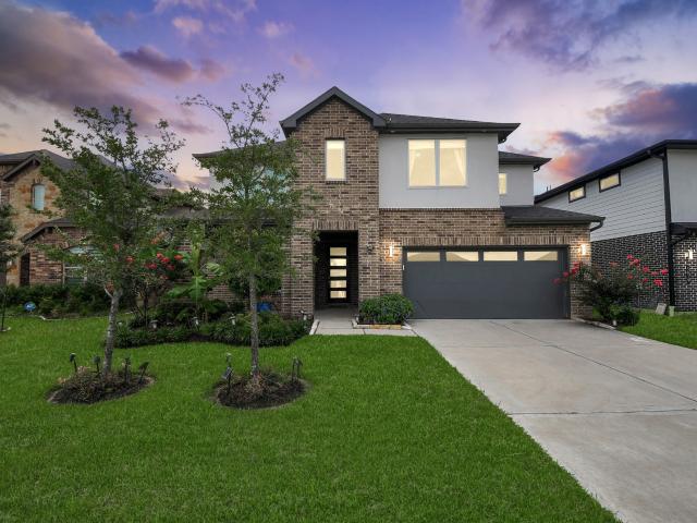 3815 Favor Forest Court