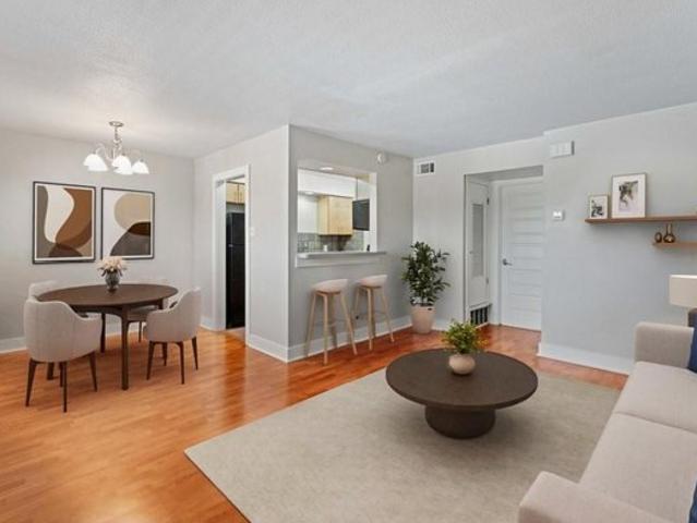 3815 Guadalupe St Apt 303, Austin, TX 78751