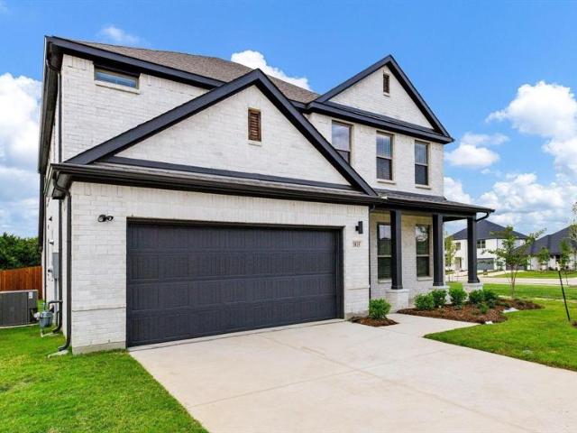 3815 Kenwood Drive