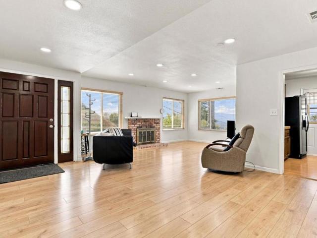 3815 Perie Lane