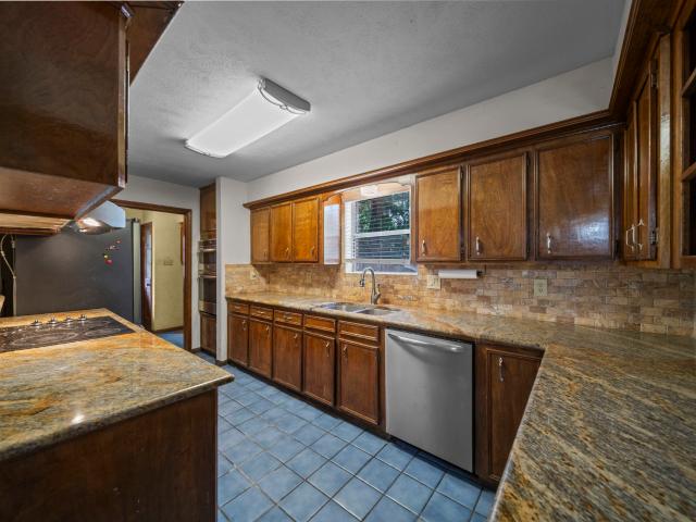 3815 Sunstone Drive