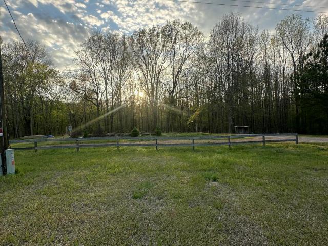 3815 S Highway 301