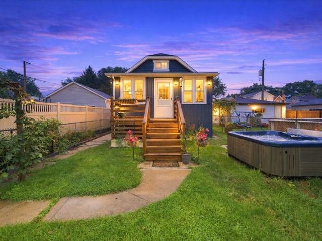 3816 N Odell Ave, Chicago, IL 60634