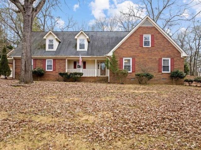 3816 Clarks Bridge Rd, Gainesville, GA 30506