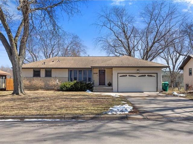 3816 Colorado Ave N, Crystal, MN 55422