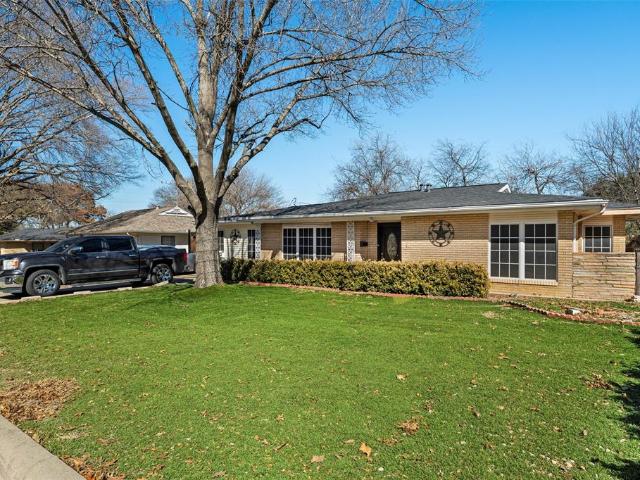 3816 Cornish Ave, Fort Worth, TX 76133 | MLS #21175 | Compass