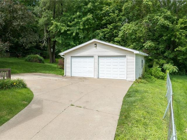3816 E Ayrlawn Drive