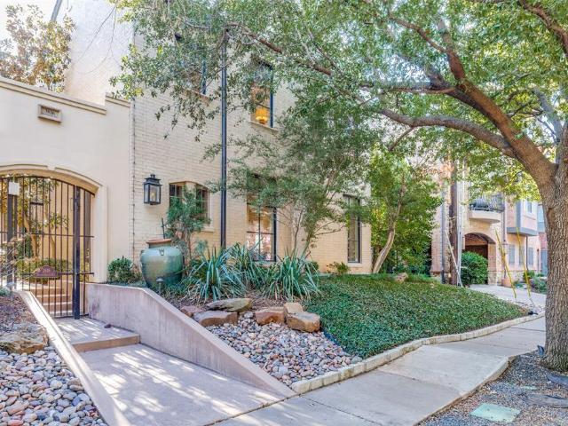 3816 Hawthorne Ave, Unit B, Dallas, TX 75219 | MLS #21175