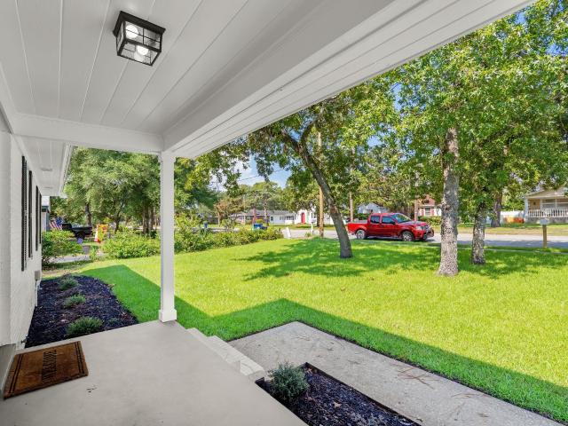 3816 Pine Lake Dr