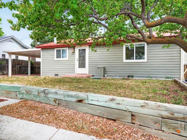 3816 Ridgeway Drive