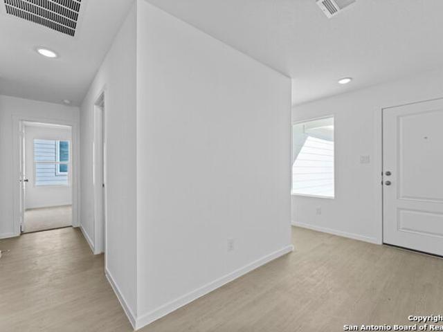 3816 Swift Fox Rd