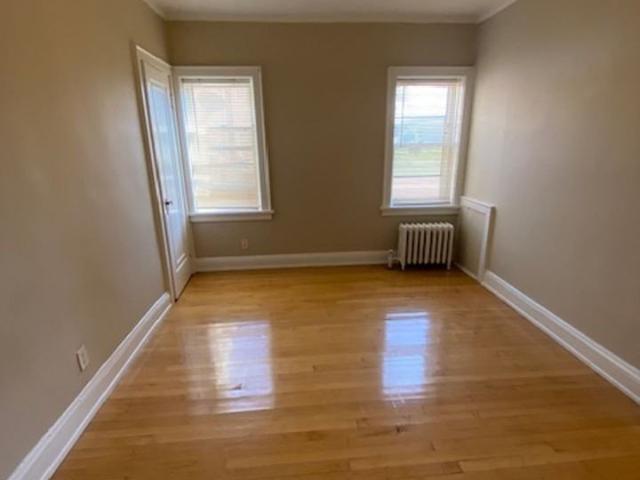 3817 N. Humboldt Ave 2 Bedroom Apartment for Rent at 3817 N Humboldt Blvd, Milwaukee, WI 53212 Riverwest