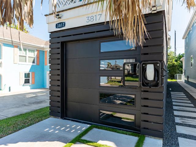 3817 Avenue R, Galveston, TX 77550 | MLS #9993