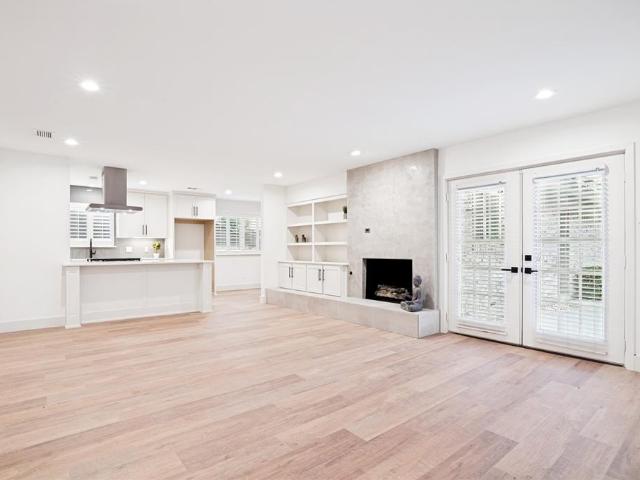 3817 Crestpark Drive
