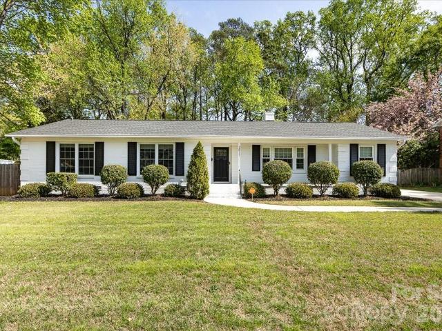 3817 Flowerfield Road