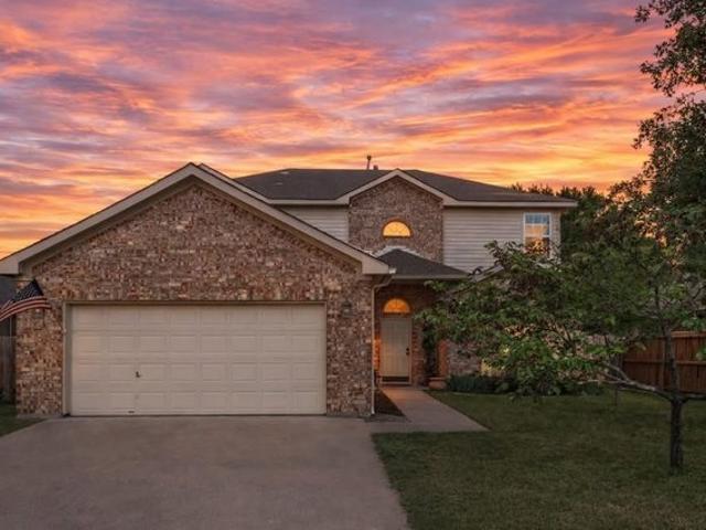 3817 Kirby Dr, Denton, TX 76210