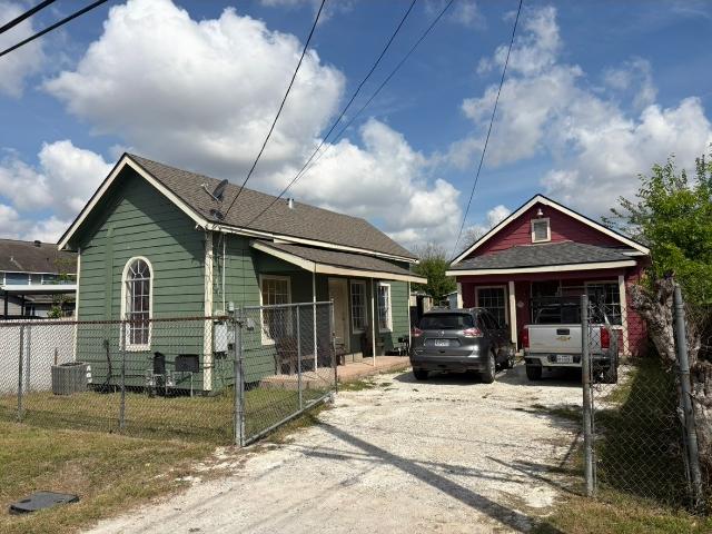 3817 Lila St, Houston, TX 77026 | MLS #72684 | Compass