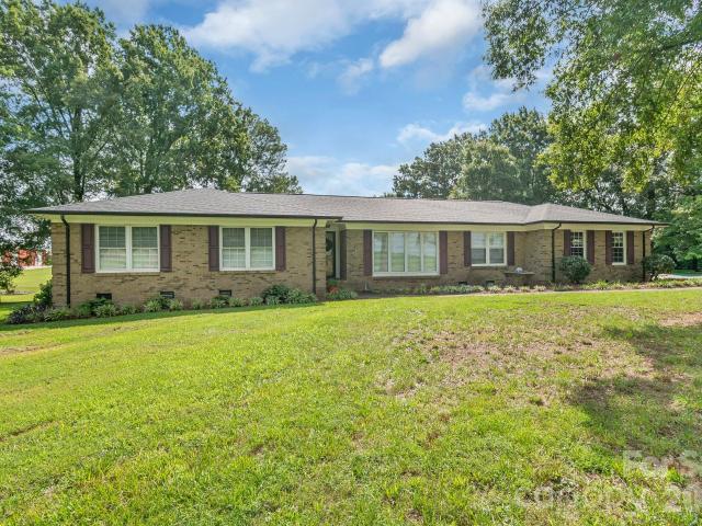 3817 Stack Road