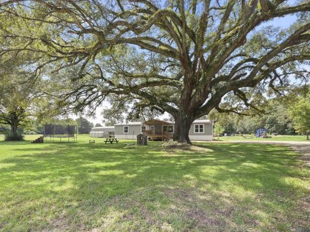 38181 Greenwell Springs Rd, Greenwell Springs, LA 70739
