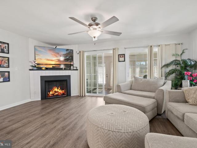 38186 Beachwood Ct, Unit 37, Frankford, DE 19945 | MLS #DESU2107