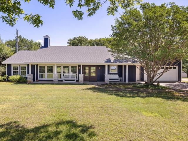 3818 Mambrino Hwy, Granbury, TX 76048
