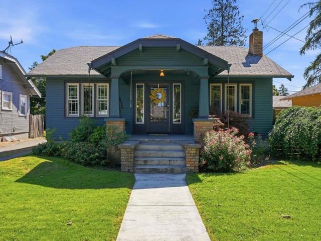 3818 N E St, Spokane, WA 99205