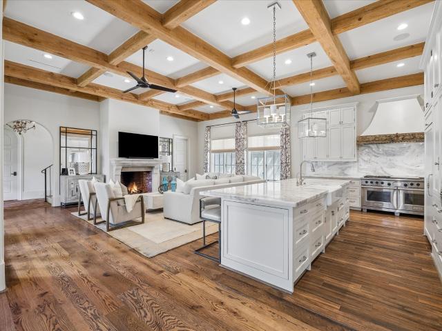 3818 Del Monte Drive