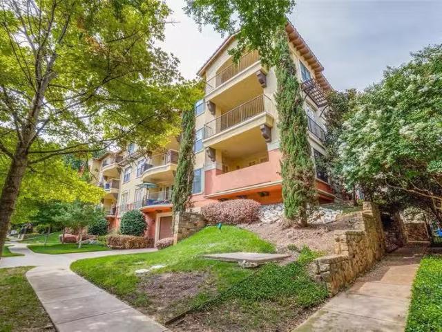 3818 Holland Ave #305, Dallas, TX 75219